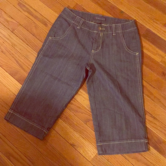 Baccini | Pants & Jumpsuits | Baccini Capri Pants Like New | Poshmark